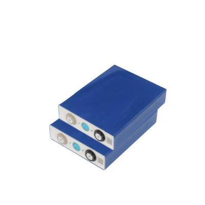 Cina Cellula prismatica di 75AH LFP, batteria prismatica LiFePO4 per stoccaggio a energia solare in vendita