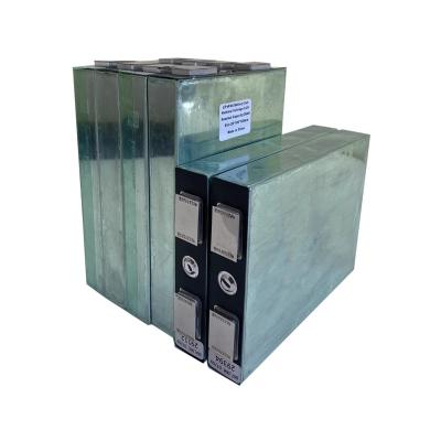 China 3.2 Prismatische de Cellen Zonnelifepo4 Batterij van V 30AH LiFePO4 voor Elektrische Fiets Te koop