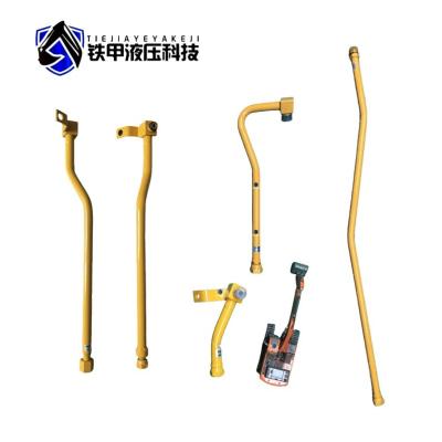 China olieinlaatpijp voor bouwmaterialenwinkels PC60 hydraulisch systeem distributeur emmerpijp Te koop