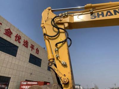 Cina Tubo di acciaio per tubi di cilindro di escavatore SE370 in officine di riparazione di macchine in vendita