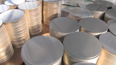 Cina Prova dello strato di cerchio di alluminio con superficie luminosa per le pentole in vendita