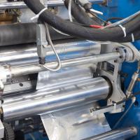 China Full Automatic Stretch Aluminium Foil Rewinding Machine with Wood Packaging Material for sale