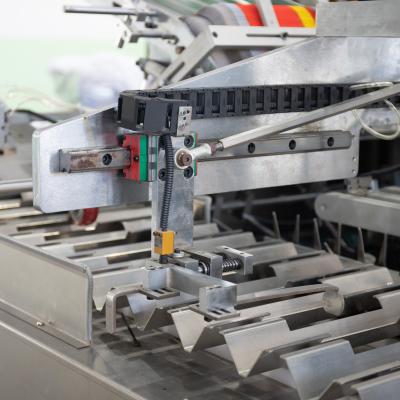 China Best Choice Easy to Operate Paper Carton Box Packing Machine with Air Pressure 0.7mpa for sale