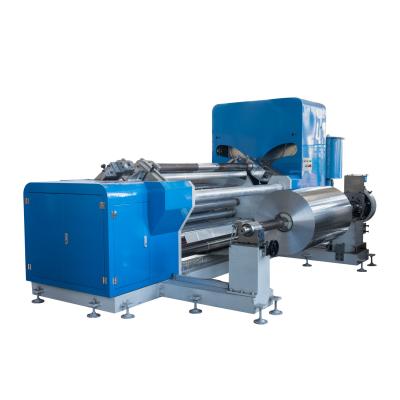 China Computergestuurde snelheid Aluminiumfolie snijmachine Elektrisch aangedreven en nauwkeurig Te koop