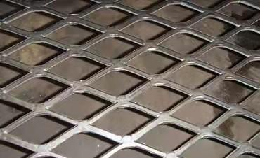 Cina Strato in espansione medio 100mm di Mesh Plate Diamond Steel Mesh del cavo in vendita