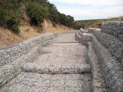 Cina Il doppio ha torto la rete di riempimento del paesaggio del rivestimento di sostegno dei canestri del gabbione in vendita