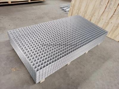 Cina 6 8 filo di acciaio saldato 10 calibri Mesh Galvanized Grid Mat in vendita