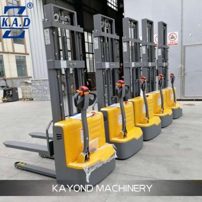 China Compact Lightweight Electric Pallet Stacker with 2 Stage/3 Stage Mast for Easy Maneuvering for sale