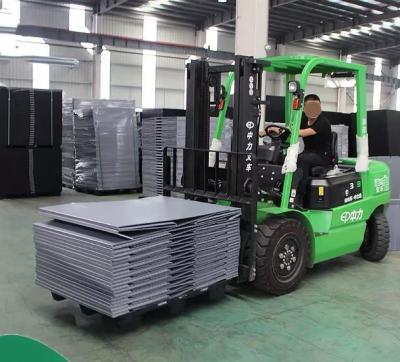 China 300kg Capacity Plastic Moving Containers Foldable Plastic Bulk Container Impact Resistant for sale