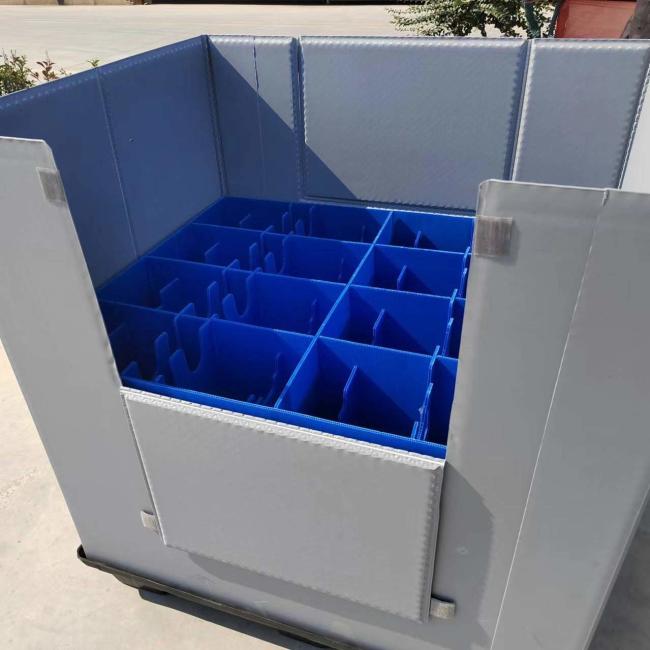 Stackable Foldable Plastic Crate - Front View