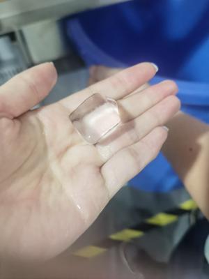 China Haloo Vending Machine Supplier Screen 24 Hour Ice Vending Machine for Automatic Packing Ice ATM Ice Vending Machine for sale