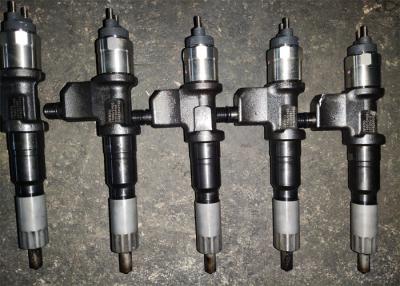 Cina Iniettore di combustibile usato diesel 6WG1 1550-2900 8982592900 per l'escavatore ZX670-3 ZX870-3 in vendita