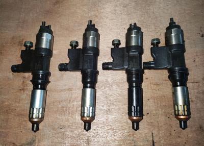 China De Gebruikte Brandstofinjector van 4HK1 6HK1 voor Graafwerktuig zx240-3 zx330-3 8982843930 0950005471 Te koop