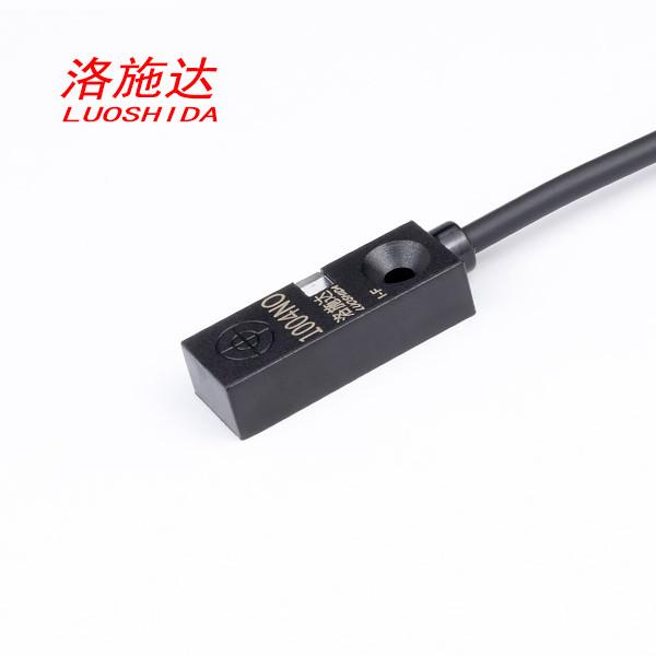 Alta velocidade indutiva retangular plástica do interruptor Q10 do sensor de proximidade com tipo de cabo