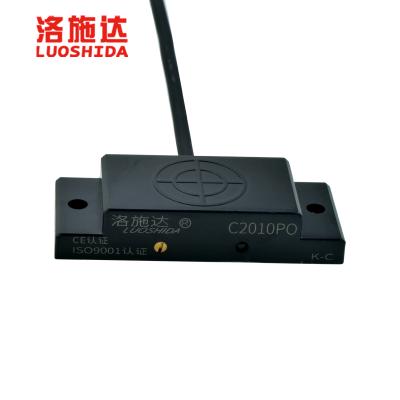 China Capacitive Proximity Sensor NPN/PNP Output Detects Metal Non-Metal Objects 10mm Sensing Distance 10-30V for sale