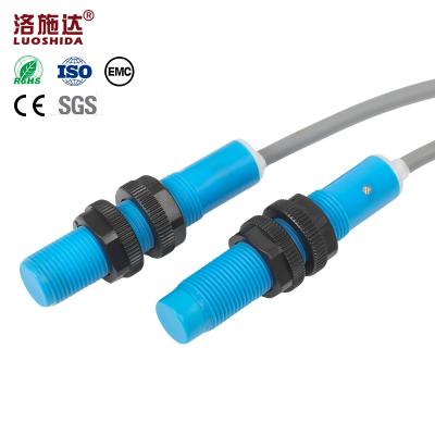 China JIMOU M12 NPN PNP NO NC Flush Mounting Capacitive Proximity Sensor for Plastic Pipe Fitting Liquid Level Sample Available for sale