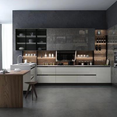 Cina Alta progettazione modulare moderna lucida dell'armadio da cucina con illuminazione principale sensore in vendita