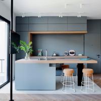 China 1500MM Acrylic Panel Solid Timber Kitchen Cabinets Oak Island Kitchen Cabinets for sale