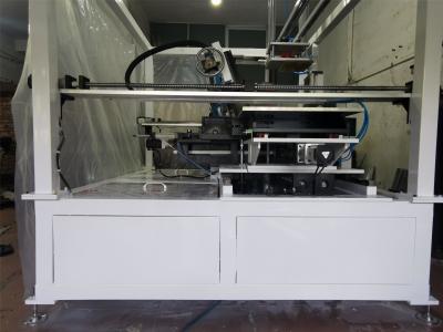 中国 6列のラジエーターの中心アセンブリ機械は約4-5分建築者機械の芯を取る 販売のため