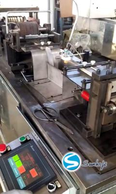China De Vin die van het radiatoraluminium Machinehoogte 6.510mm vormen Te koop