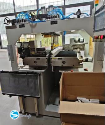 中国 120mm の最大ヘッドプレートサイズを持つブルー / ホワイト ラジエーター クリンシングマシン 販売のため