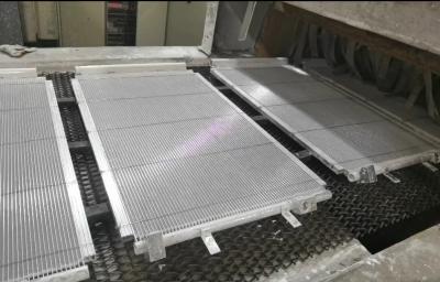 Cina 900 mm di altezza della fascia di maglia cintura 250 mm di altezza massima di alluminio radiatore forno di brasatura con 35  45m 3 / H consumo di azoto in vendita