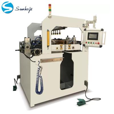 China 6-Cylinder Pneumatic Control Radiator Plastic Tank Clinching Machine for sale