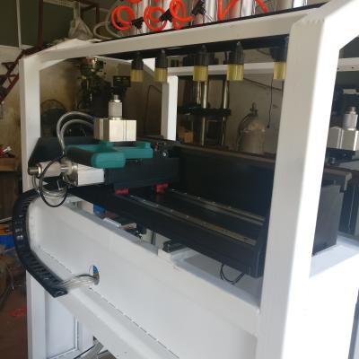 Cina Strumento di piegatura di plastica del carro armato del radiatore di aria compressa automatica dei semi in vendita