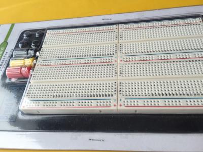 Cina 1500 punti del tagliere Solderless del circuito con di piastra metallica in vendita