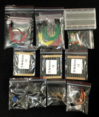 Cina Arduino Experiment 400 punti gira intorno al corredo 330Ω, 1kΩ, del tagliere resistenza 10kΩ in vendita