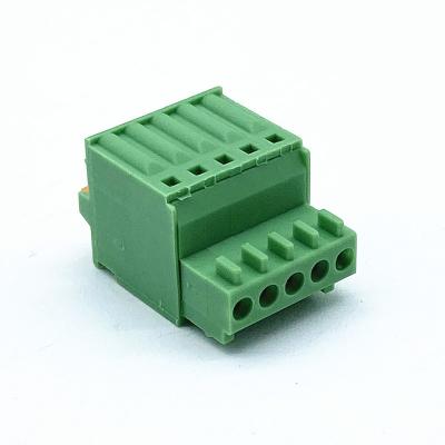 中国 2.5mm 2.54mmピッチの電気プラグイン可能なねじ込み端子150V 5A HQ15EDGKD 販売のため