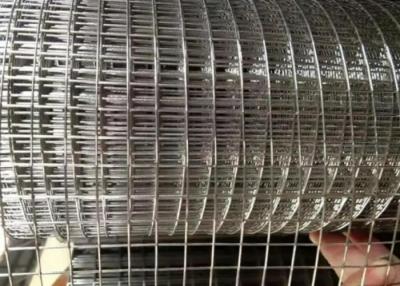 China Rustproof 48x100 Hardware Cloth Roll Galvanised Wire Mesh Roll For Rabbit Cage for sale