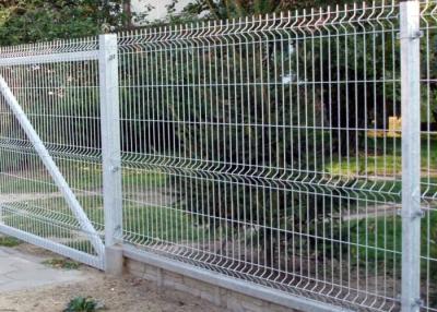 China Customizable Galvanized Welded Wire Mesh Panels with 3mm to 6mm Wire Diameter for Security Fencing 2m to 5.2m Width for sale