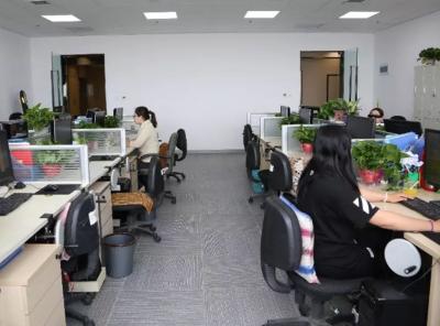 중국 S9s12gn32f0clf Qfp-48 Mcu 온라인으로 전자적 부품 집적 회로 새로운 원형 Qfp48 Mcu 판매용