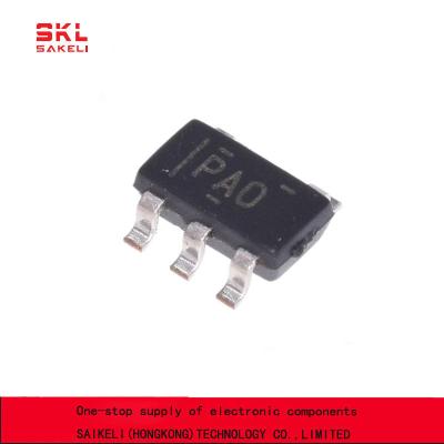 Cina Chip di IC a semiconduttore di TLV70433DBVR   Chip lineare ad alto rendimento di IC del regolatore di tensione in vendita