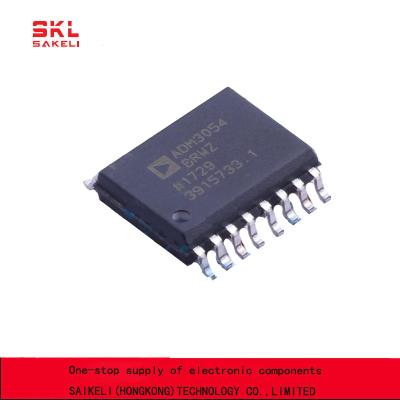 Cina ADM3054BRWZ-RL7: Ricetrasmettitore a bassa tensione ad alto rendimento IC di 4-Channel RS-485 in vendita