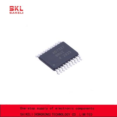 China AD7327BRUZ-REEL7 o semicondutor IC lasca a baixa potência de 16 bits 4-Channel de baixo nível de ruído de IC do monitor do CAD, 10-Pin QFN à venda