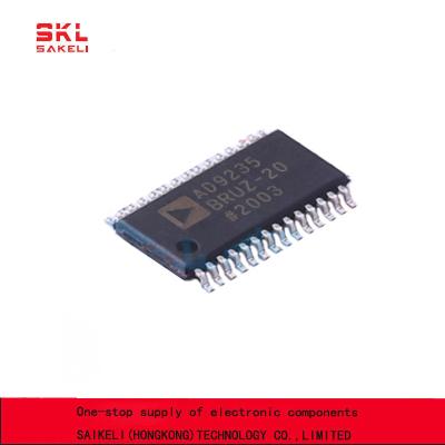 中国 AD9235BRUZ-20:高速低い電力12ビット クォード チャネルの同時見本抽出A/Dのコンバーター 販売のため
