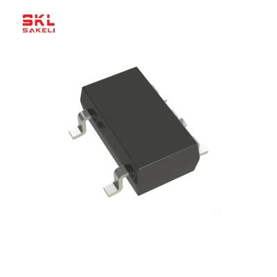 中国 MIC5205YM5半導体ICの破片 販売のため