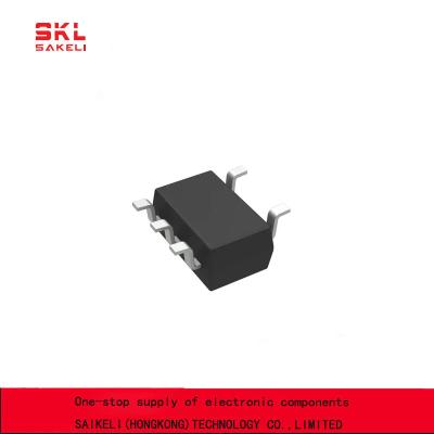 China MC74HC1G14DTT1G - Microplaqueta de IC do componente eletrônico - porta de lógica de alta velocidade à venda
