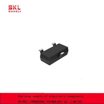 Cina Il P-Manica 1.8V del pacchetto di elettronica di potenza SOT-23-3 del MOSFET di FDN304PZ ha specificato la tecnologia della fossa di rendimento elevato in vendita