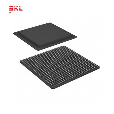 China XC6SLX150-3FGG484C que programa a memória integrada FPGA de IC Chip Low Power à venda