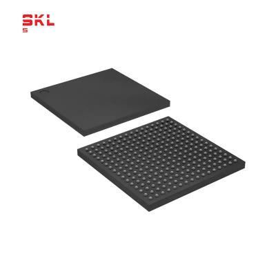 China Características elétricas de FPGA IC da microplaqueta programável de XC6SLX25-2FTG256C à venda