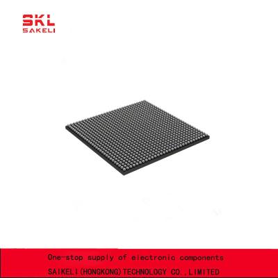China XC6SLX100T-3FGG900I de programmeerbare IC-Spaander 900-BBGA verpakt de Efficiënte Ingebedde Elektroparameters 1.14V ~ 1.26V van FPGAs Te koop