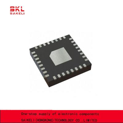 中国 MAX3243ECRHBR ICの破片の集積回路の多重チャンネルのライン・ドライバの受信機3V 販売のため