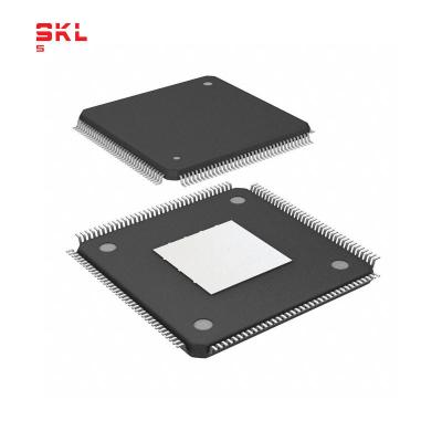 中国 10M08SAE144I7Gプログラム可能なICの破片414のKbitsのシステム内プログラム可能なゲート・アレー（FPGA） 144-LQFP 販売のため
