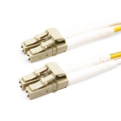 China Aristanetwerken qsfp-8lc-AOC5M Compatible 5m (16ft) 40G QSFP+ aan 8 LC Kabel van de Schakelaar de Actieve Optische Doorbraak Te koop
