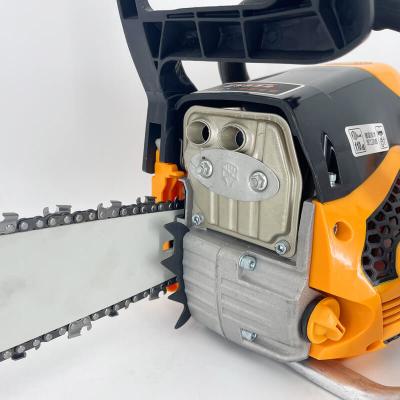 China Gasoline Power 5800 Wood Chainsaw Big Tree Log Cutting Machine for sale