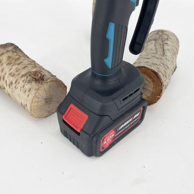 China Customized 10inch 12inch Cordless Rechargeable Handheld Chainsaw With Oil Tank for sale