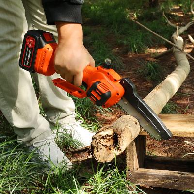 China Cordless Rechargeable Mini Chainsaw 6 Inch Brushless Electric Chainsaw Battery Powered With Oiler for sale